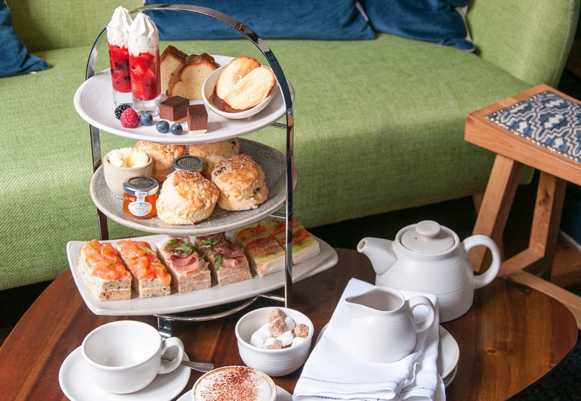 What are the top 10 places to have afternoon tea in the UK? - Melan ...