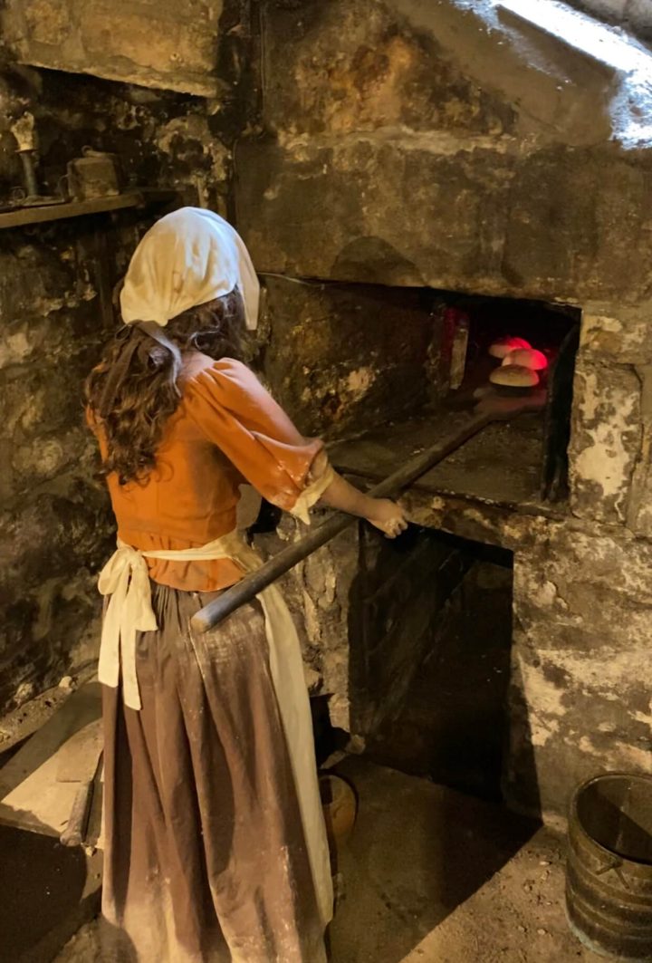 Sally Lunn’s: Dine & discover in “The Oldest House in Bath” Restaurant ...